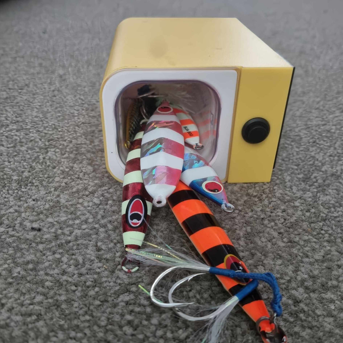 UV LED LIGHT JIG CHARGING CANISTER – SLOW JIGS AUSTRALIA